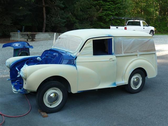 The Morris Minor Traveller